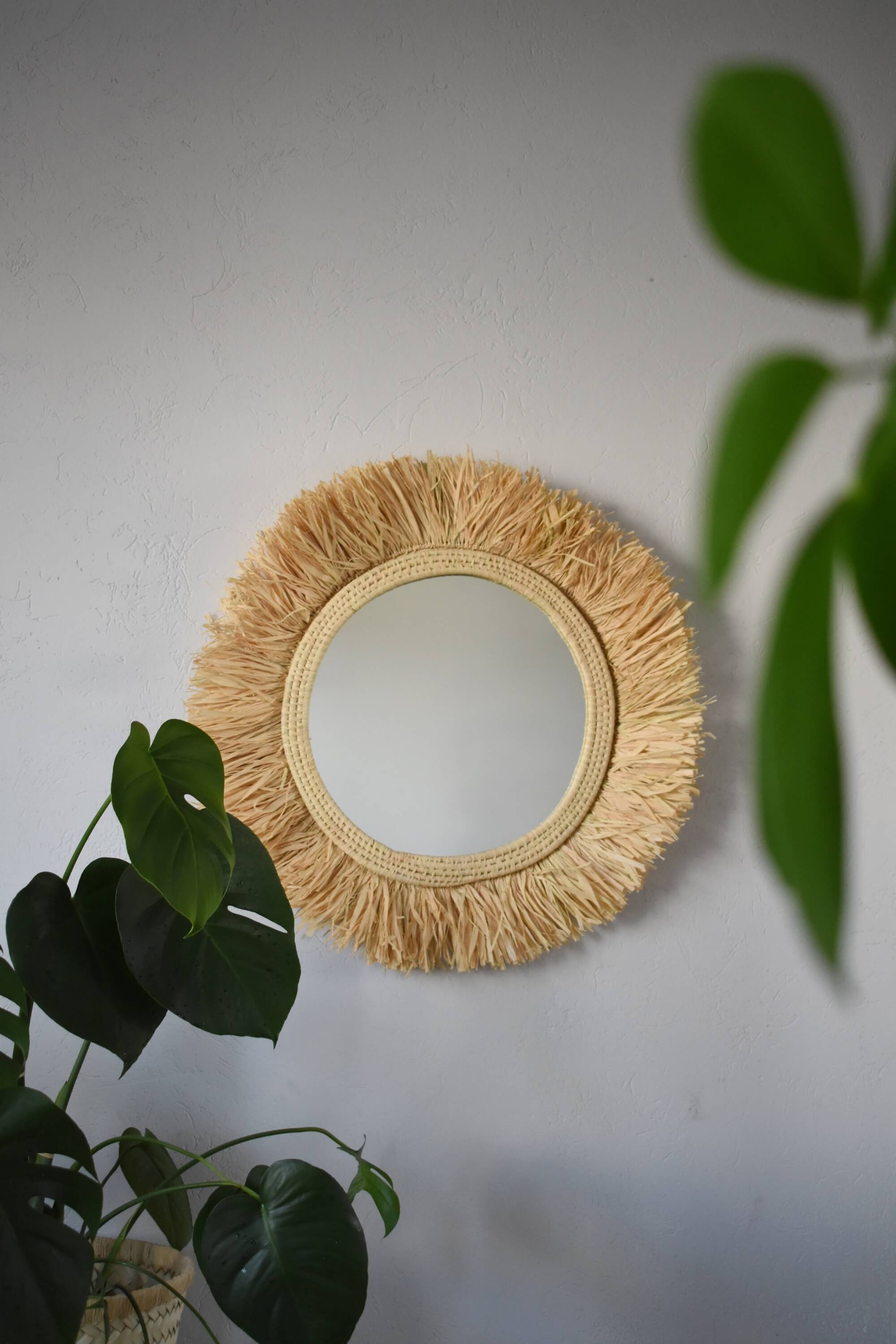 BOHO LUSTRA I naturalne ramy – NAMANA